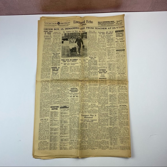 Newspaper | Other | Vintage Liverpool Echo And Evening Express ...